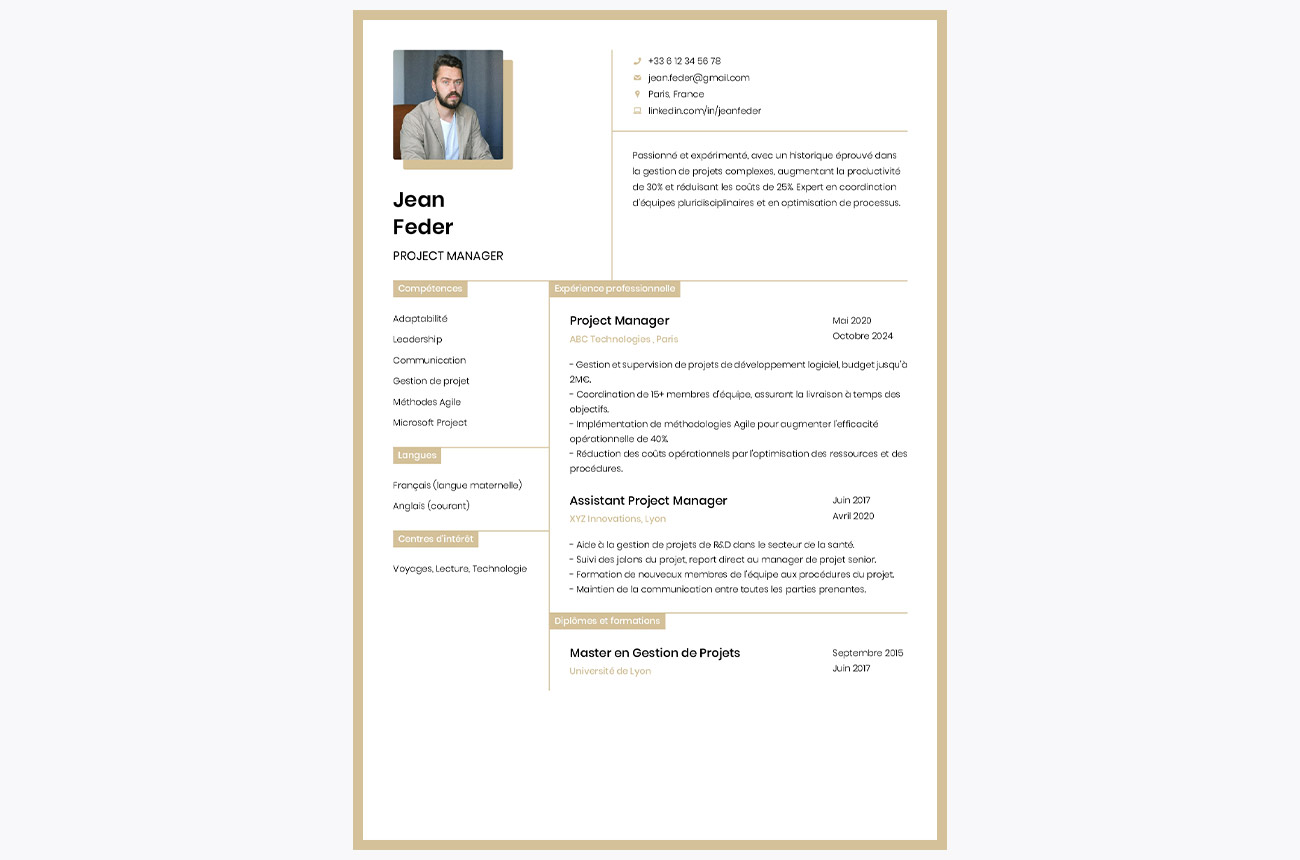 Exemple de CV manager et conseils pour sortir du lot